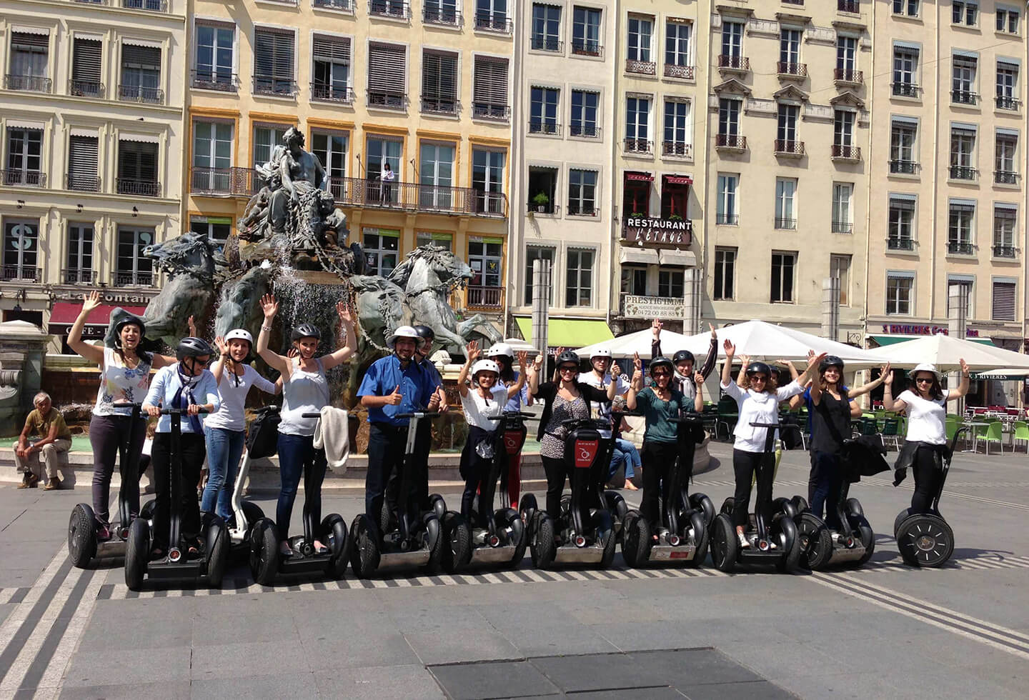 Le Street Echasses - ComhiC